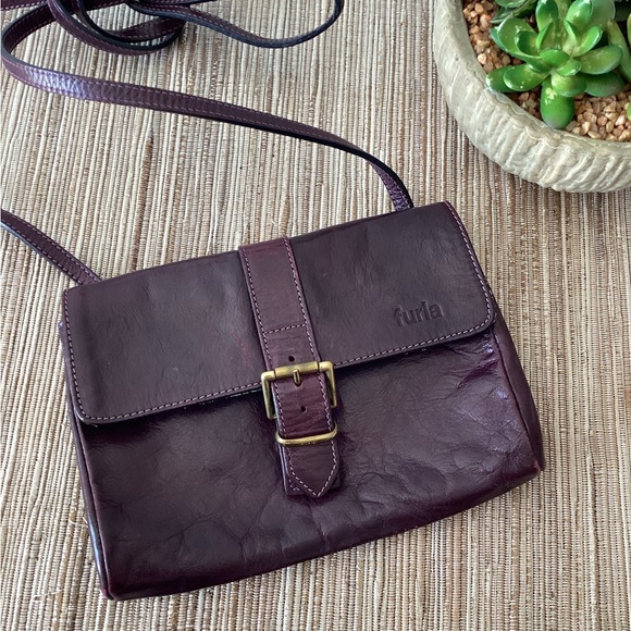 Furla | Bags | Vtg Furla Purple Leather Small Crossbody Purse Bag ...